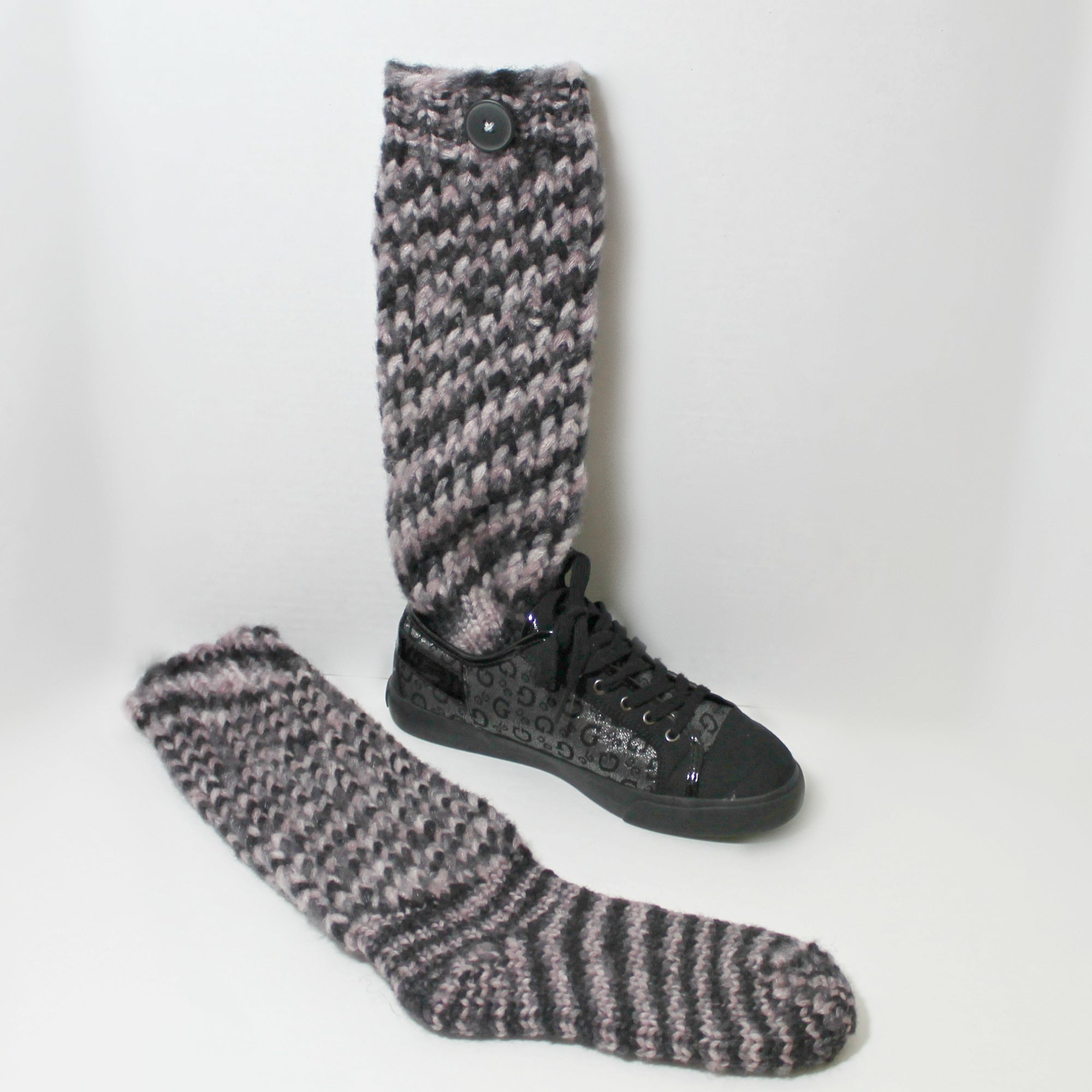 Loom Knitting Pattern Sock Boots with Video Tutorial – Loomahat.Store