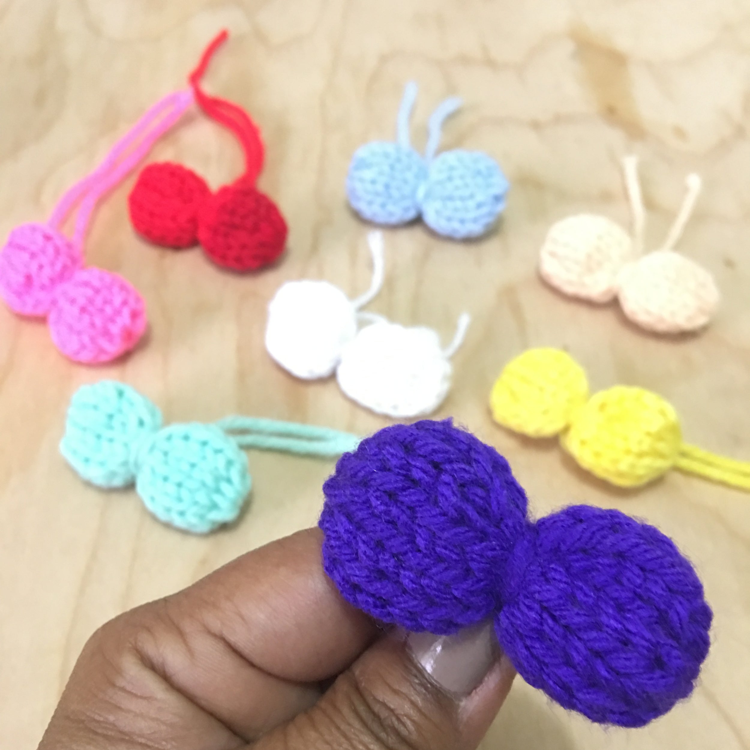 Loom Knit Mini Bows / Miniature Bows with Video – Loomahat.Store